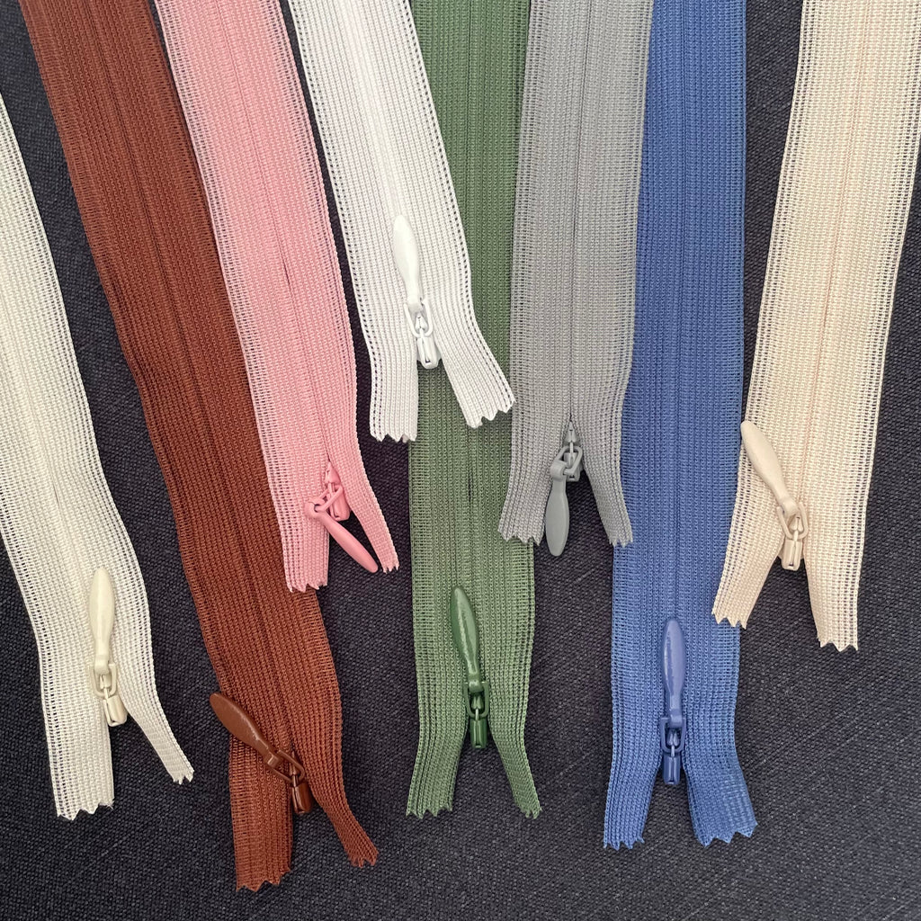 YKK® INVISIBLE ZIPPERS – Pattern Scissors Frock