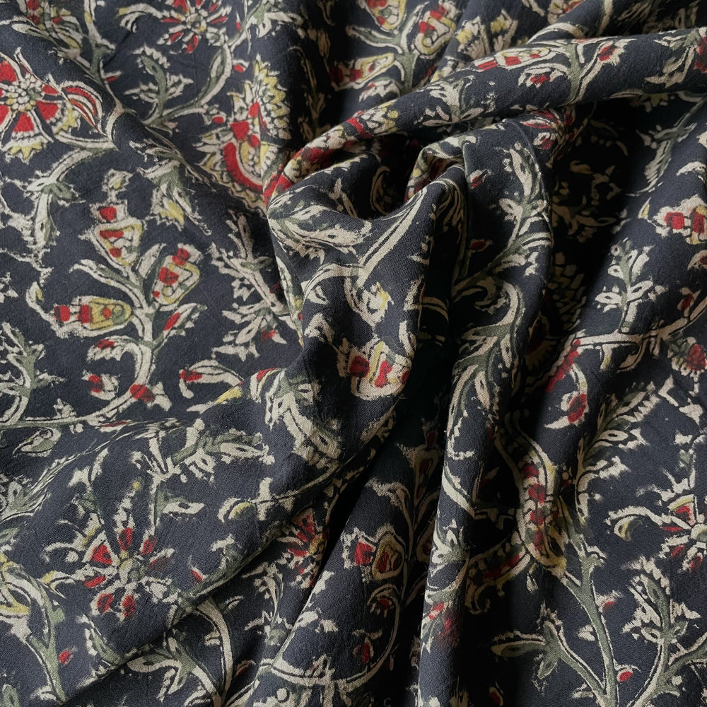 REMNANTS – Pattern Scissors Frock