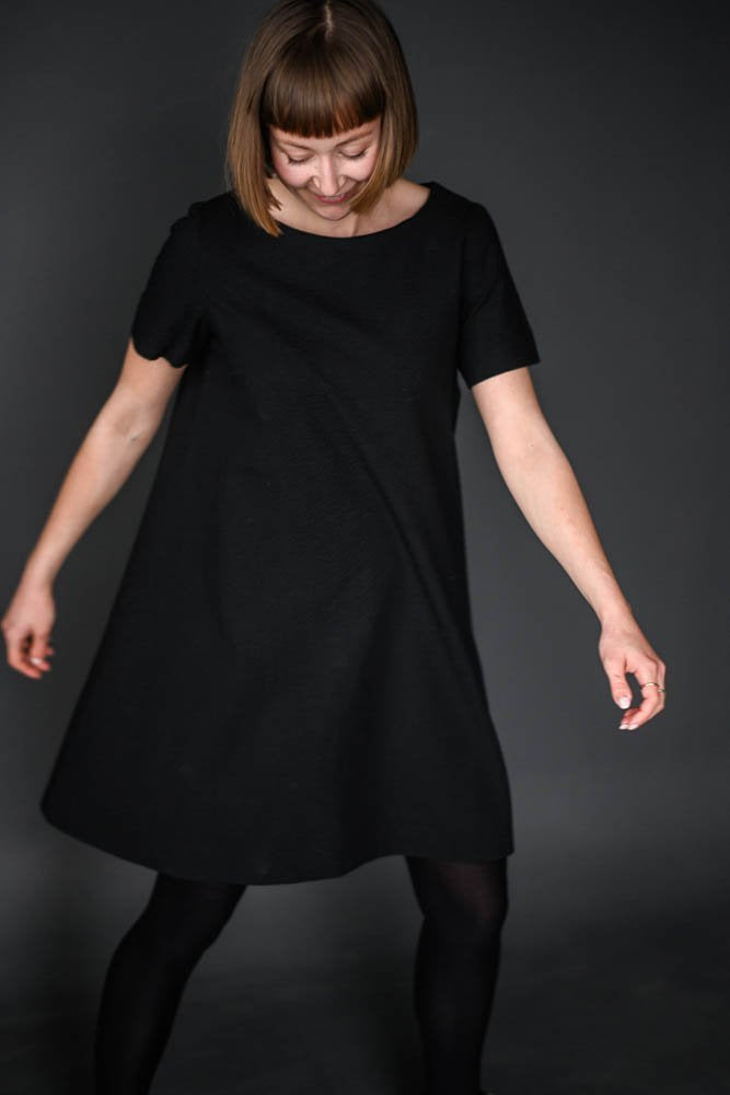 THE TRAPEZE • Pattern – Pattern Scissors Frock